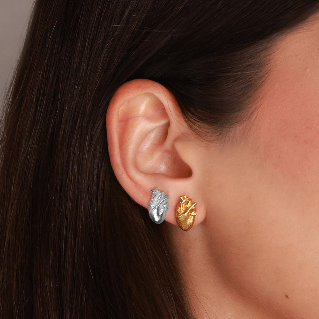 Anatomik Tiny Silver Studs – Daniela Salcedo